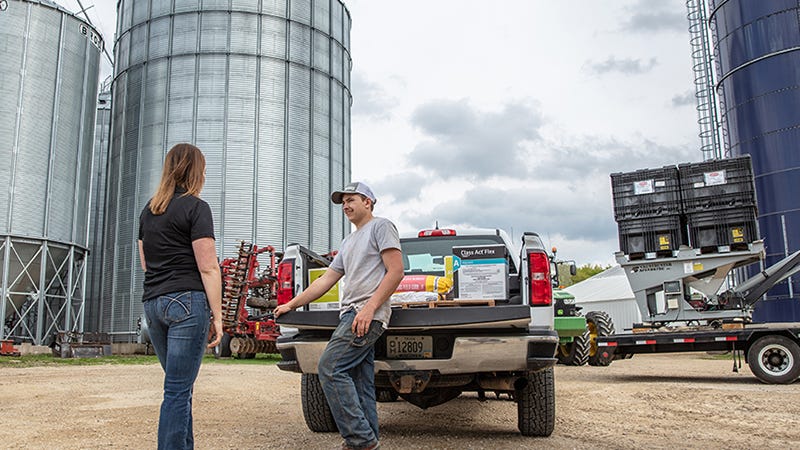 Farm households earned 77% of income off the farm - Michigan Farm News