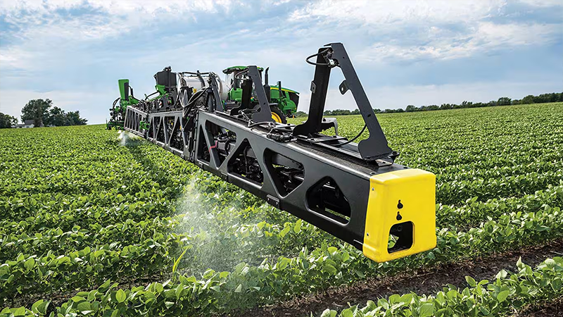 Deere: See & Spray users saving nearly 60% on herbicides - Michigan ...
