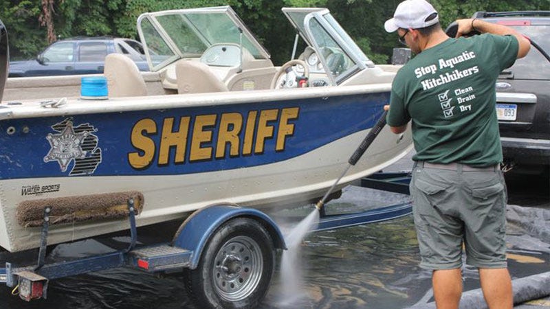 Clean Boats, Clean Waters Program awards $19,800 to stop the spread of ...