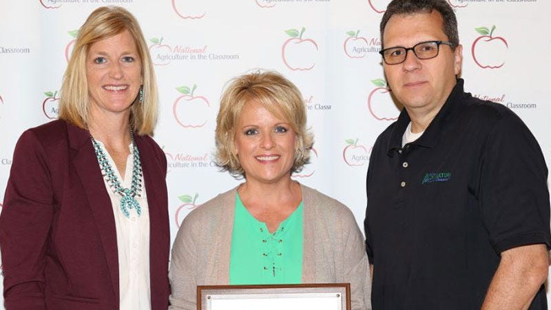 Michigan teacher included in $25,000 awarded through AFBF White ...