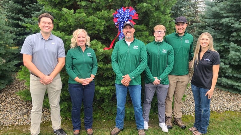 A first in 40 years: MI Christmas tree picked to be showcased at White ...
