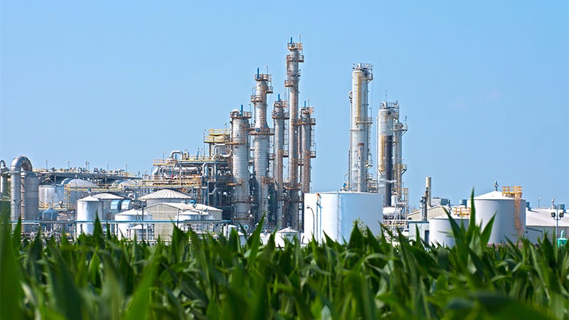 EPA agrees on 2023 biofuel target timeline - Michigan Farm News