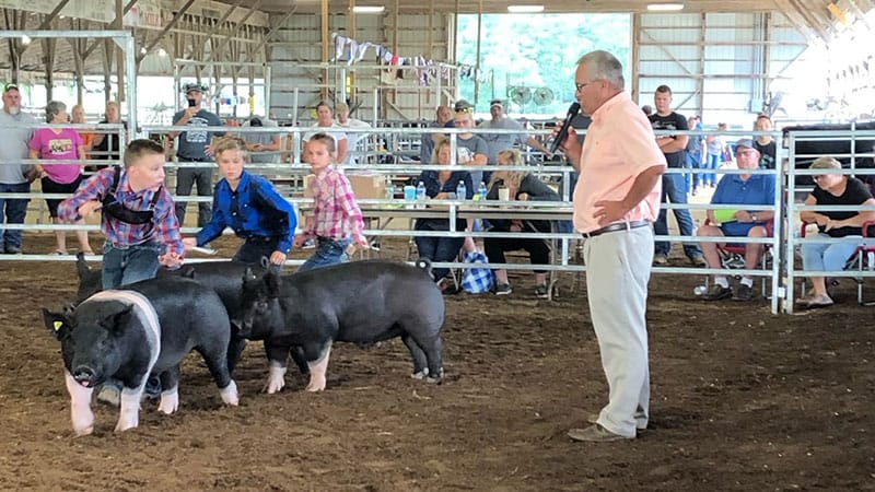 Livestock giant Scott Acker remembered for cattle work, smile ...