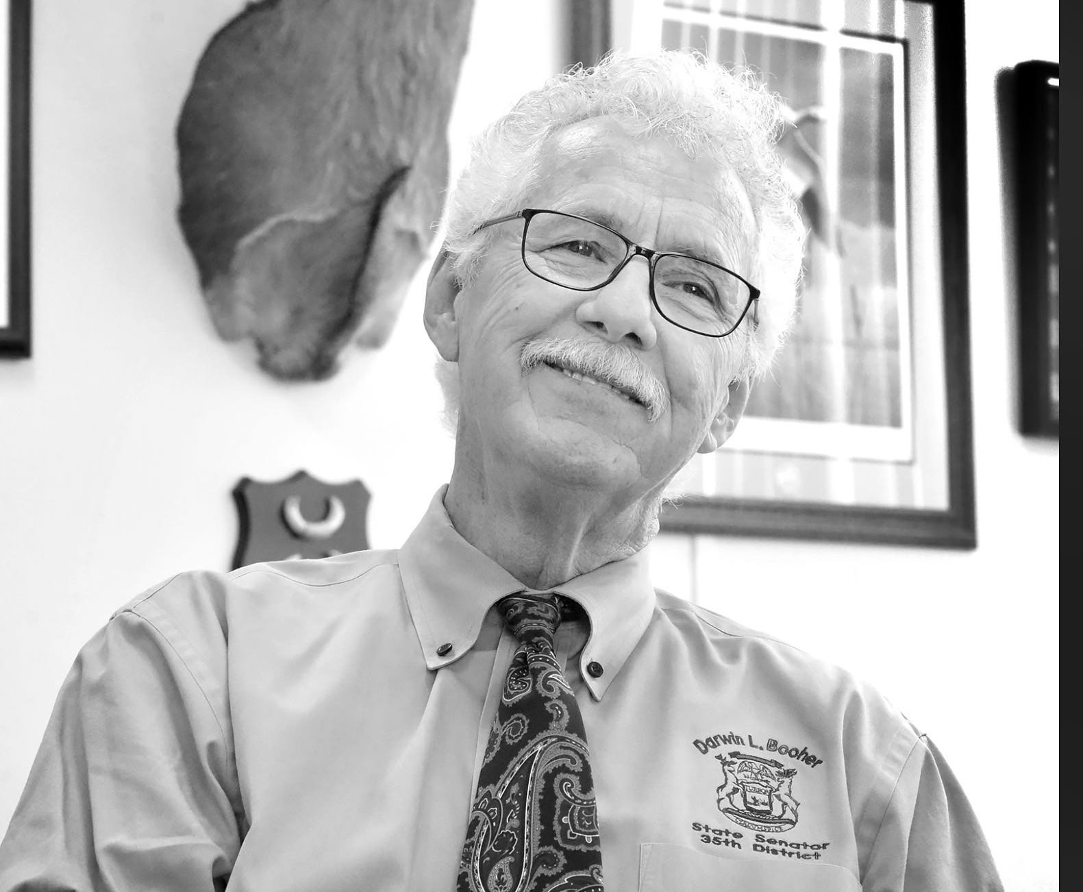 Community remembers former MI senator, ag advocate Darwin Booher ...