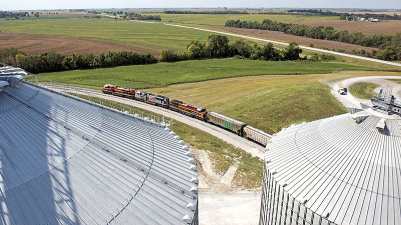 Increasing rail rates pressures farm income - Michigan Farm News
