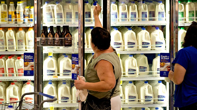 US dairy consumption holds steady in 2020 - Michigan Farm News