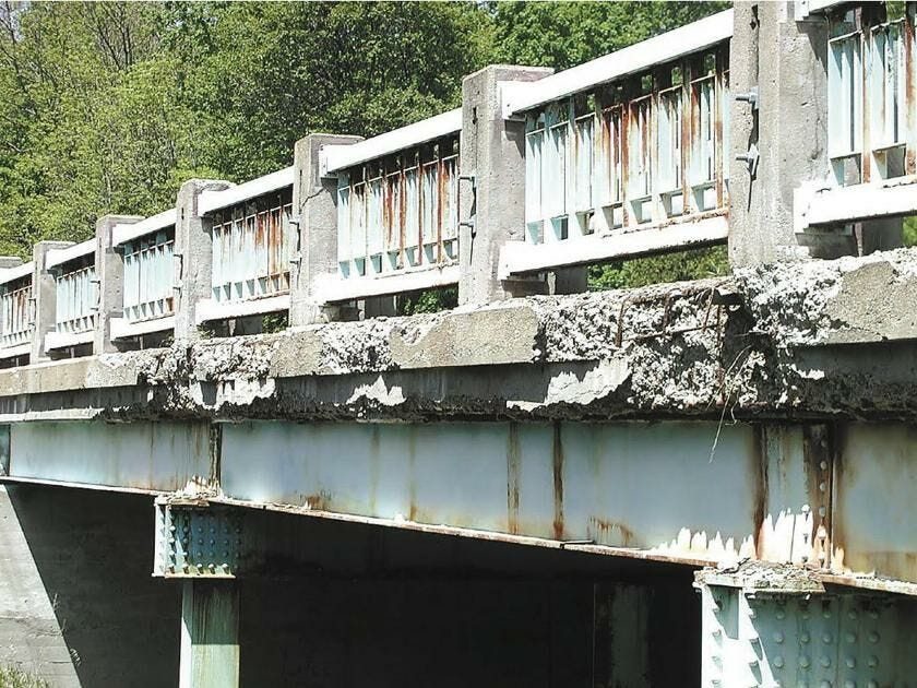 Michigan ranked 41st in structurally deficient bridges, 42nd in rural ...