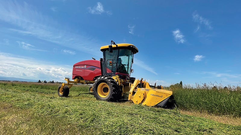 New Holland launches disc header offering a 'fast-moving and fast ...