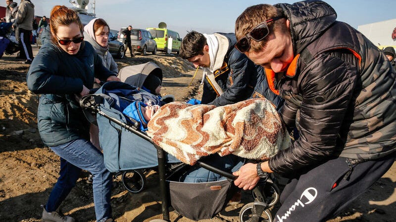 AGCO, CNH Industrial announce humanitarian relief efforts in Ukraine ...