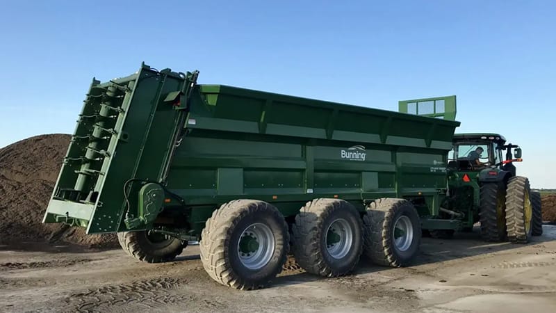 Vermeer expands equipment line with Bunning manure spreaders - Michigan ...