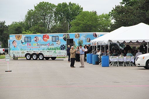 Farm Science Lab celebrates team effort - Michigan Farm News