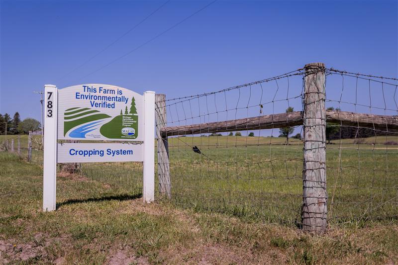 Gov. Whitmer signs MAEAP legislation with MFB President Ben LaCross ...